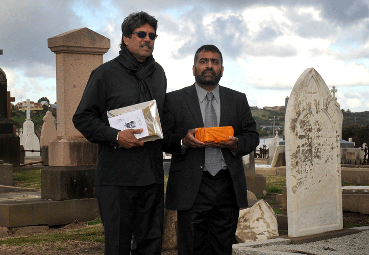Kapil Dev grants Indian migrant’s last wish - Offbeat - This is life ...