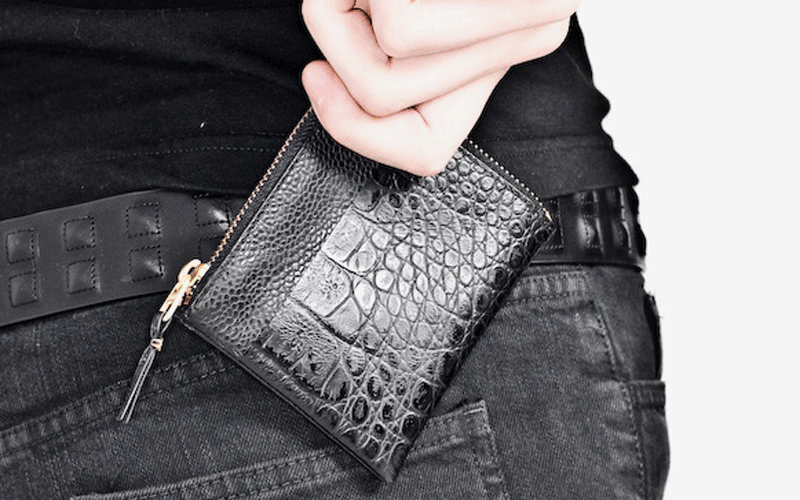 Driver acquitted of money-snatching charges - News - Emirates ...