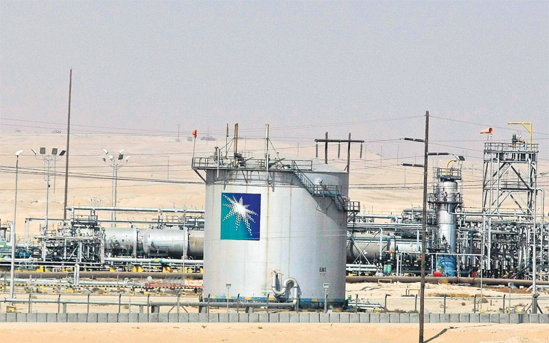 Aramco signs $4bn 5-year loan - Business - Energy - Emirates24|7