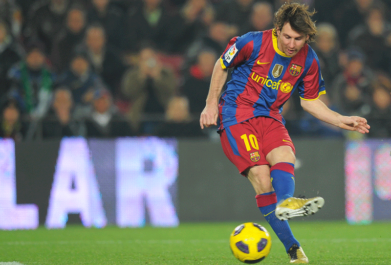 Messi dazzles for five-star Barcelona - Sports - FootBall - Emirates24|7
