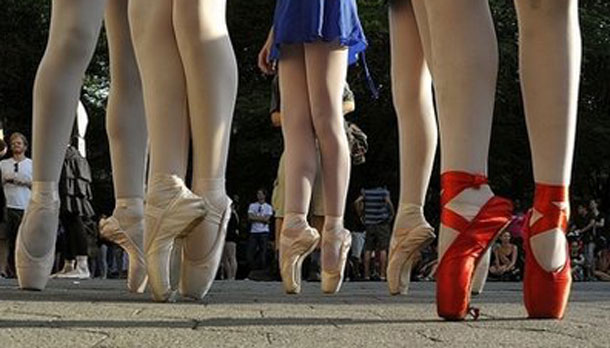 Tempest in a tutu over 'fat' ballet jibe - Offbeat - Crazy World ...