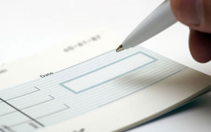 UAE national gets dud cheque after 4 years - News - Emirates24|7