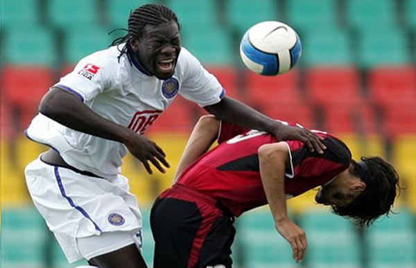 Arsenal rivals Spurs to swoop for Samba - Sports - FootBall - Emirates24|7