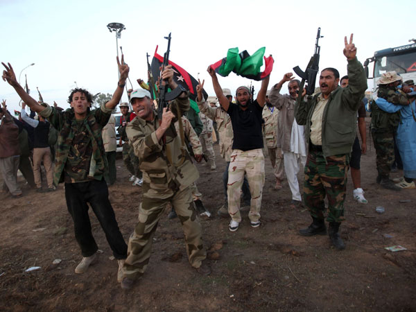 NTC forces capture Gaddafi bastion - News - Region - Emirates24|7