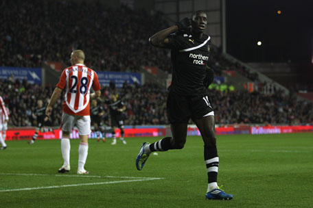 Ba treble lifts Newcastle above Chelsea - Premier League - Emirates24|7