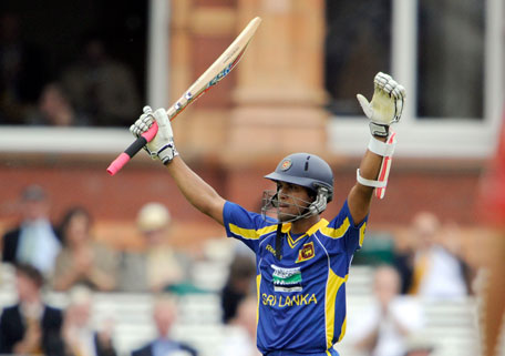 Chandimal likely to debut in Durban Test - Sports - Cricket - Emirates24|7