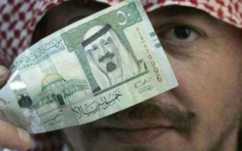 Civil servants may get pay rise - News - Region - Emirates24|7