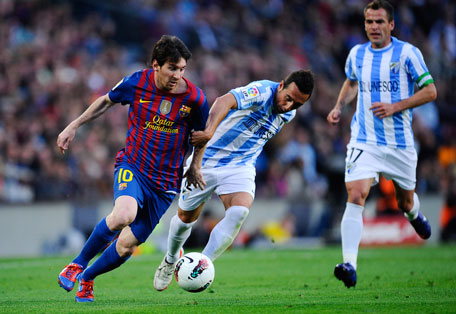 Messi breaks Mueller record with 68th goal - Sports - FootBall ...