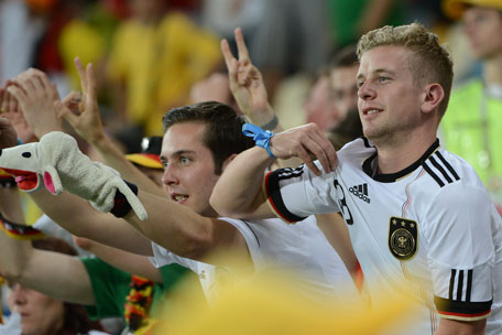 Germans keep their cool to set record - Sports - FootBall - Emirates24|7
