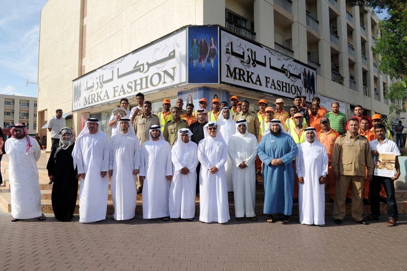 DM begins clean up Karama campaign - News - Emirates - Emirates24|7