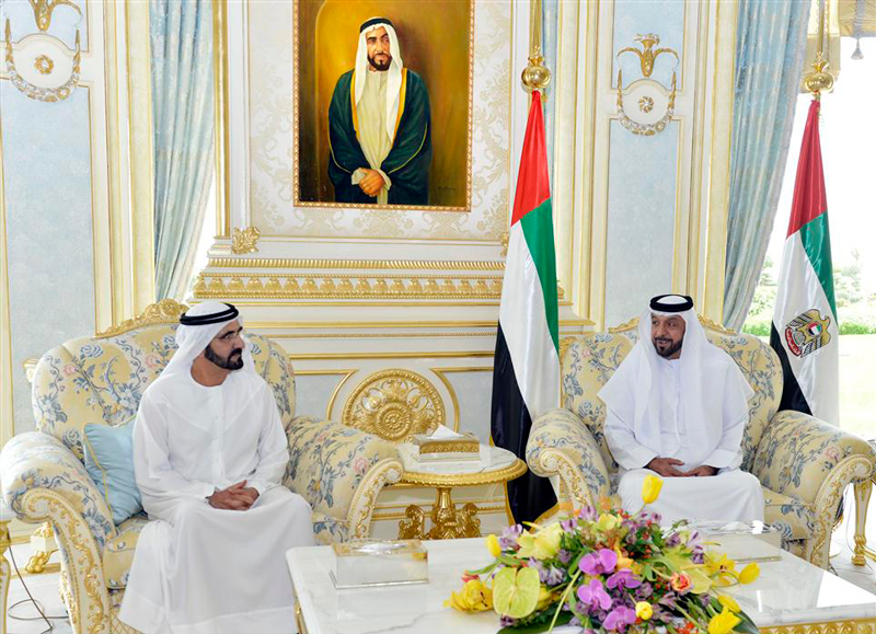Khalifa receives book from Mohammed - News - Government - Emirates24|7
