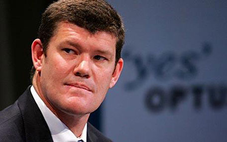 Australian billionaire James Packer wrestles on street with best man ...