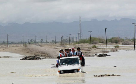3 dead in Iran floods, 600 rescued after landslide - News - Emirates24|7