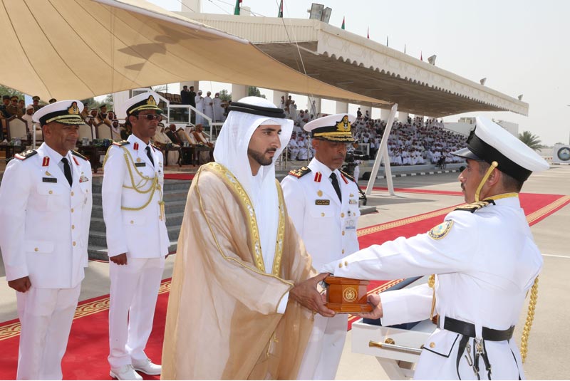 Hamdan attends students' graduation - News - Government - Emirates24|7