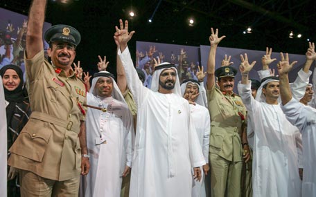 Mohammed honours excellence in Dubai - News - Government - Emirates24|7