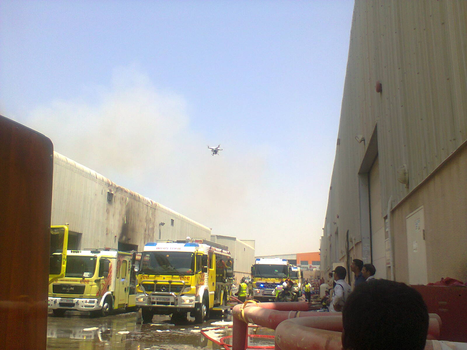 Fire at Dubai warehouse contained - News - Emirates - Emirates24|7