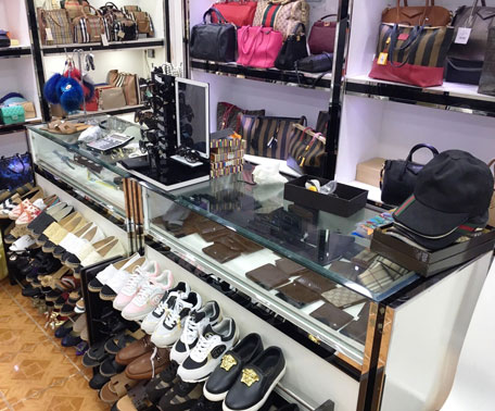 30,000 fake designer goods worth Dh6m seized in Abu Dhabi - News ...