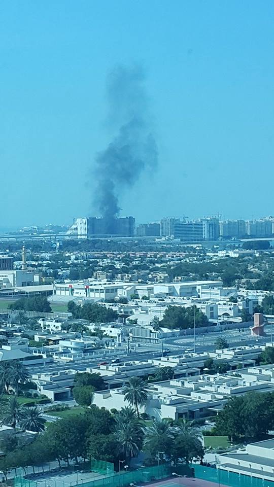 Smoke from building under construction - News - Emirates - Emirates24|7