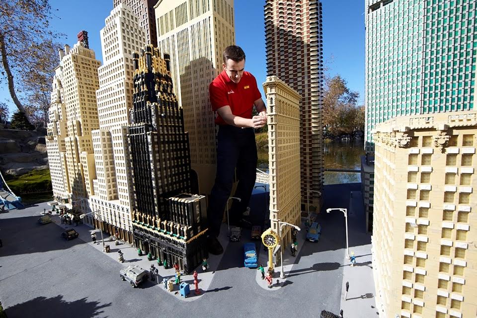 Legoland Dubai: Miniland is assembled in 50 seconds - News - Emirates ...