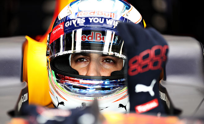 Ricciardo fastest in Monaco on day of crashes - Sports - Other ...