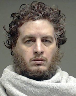 He kills girlfriend, posts photos of body on FB - Law & Order - World ...