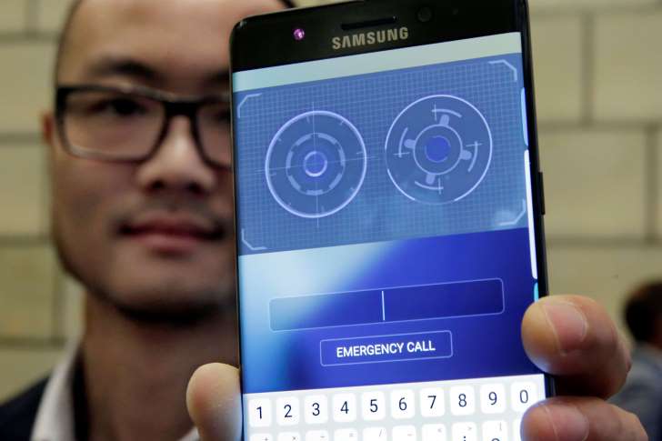 Samsung delays 'explosive' Note 7 delivery - Business - Emirates24|7
