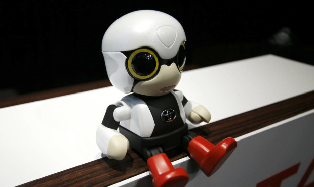 Toyota rolling out $400 mug-sized talking robot - Business - Emirates24|7