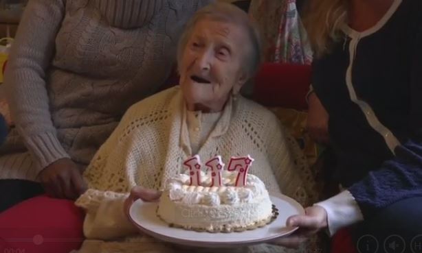 World's oldest living person celebrates 117th birthday - News ...