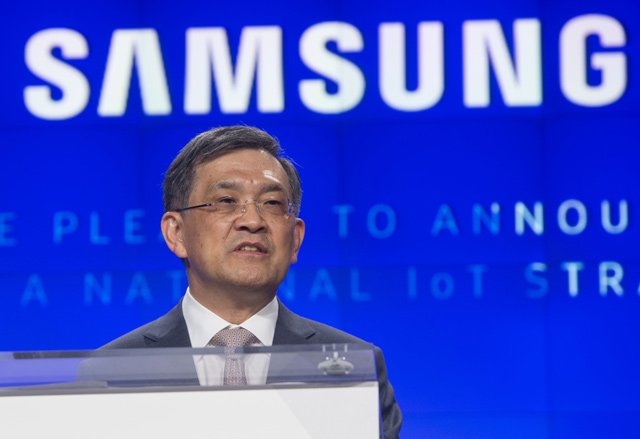 Samsung Electronics CEO resigns, even as record profits expected ...