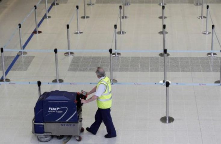 Britain seeks new ways to detect explosives in airports - News ...