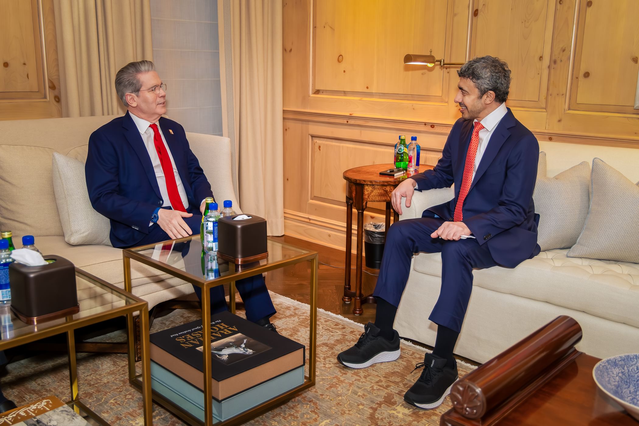 Abdullah bin Zayed meets US Secretary of Treasury - UAE - Emirates24|7