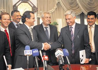Iraq, Shell sign Majnoon field deal - eb247 - Companies And Markets ...