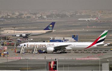 Emirates eyeing expansion into Seattle - eb247 - Companies And Markets ...