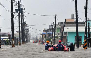 Taiwan suffers worst flooding in 50 years - eb247 - News - Asia ...